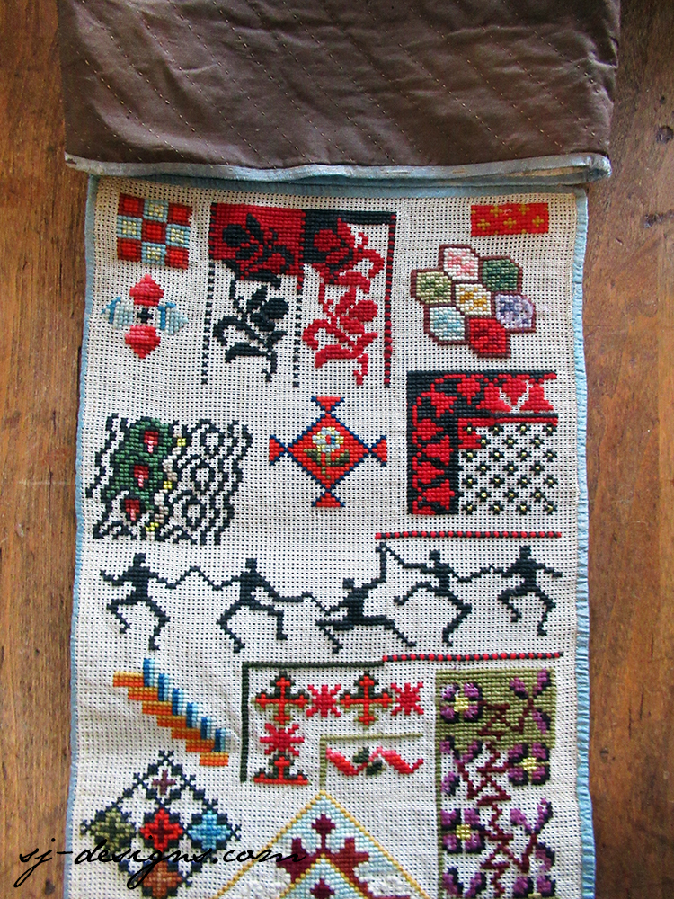 c1860 Berlin Work needlepoint sampler with fabric pouch | SJ Designs