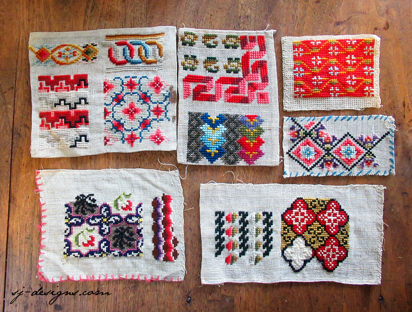 c1860 Berlin Work needlepoint pattern samples with zippered pouch | SJ ...