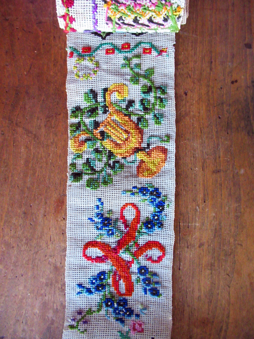 c1850 “Berlin Work” motif sampler 4-3/4 inches wide by 8-1/2 feet long ...